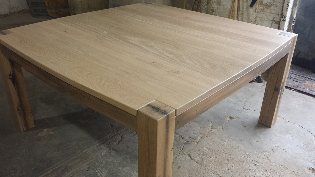 Tables - Vinwood
